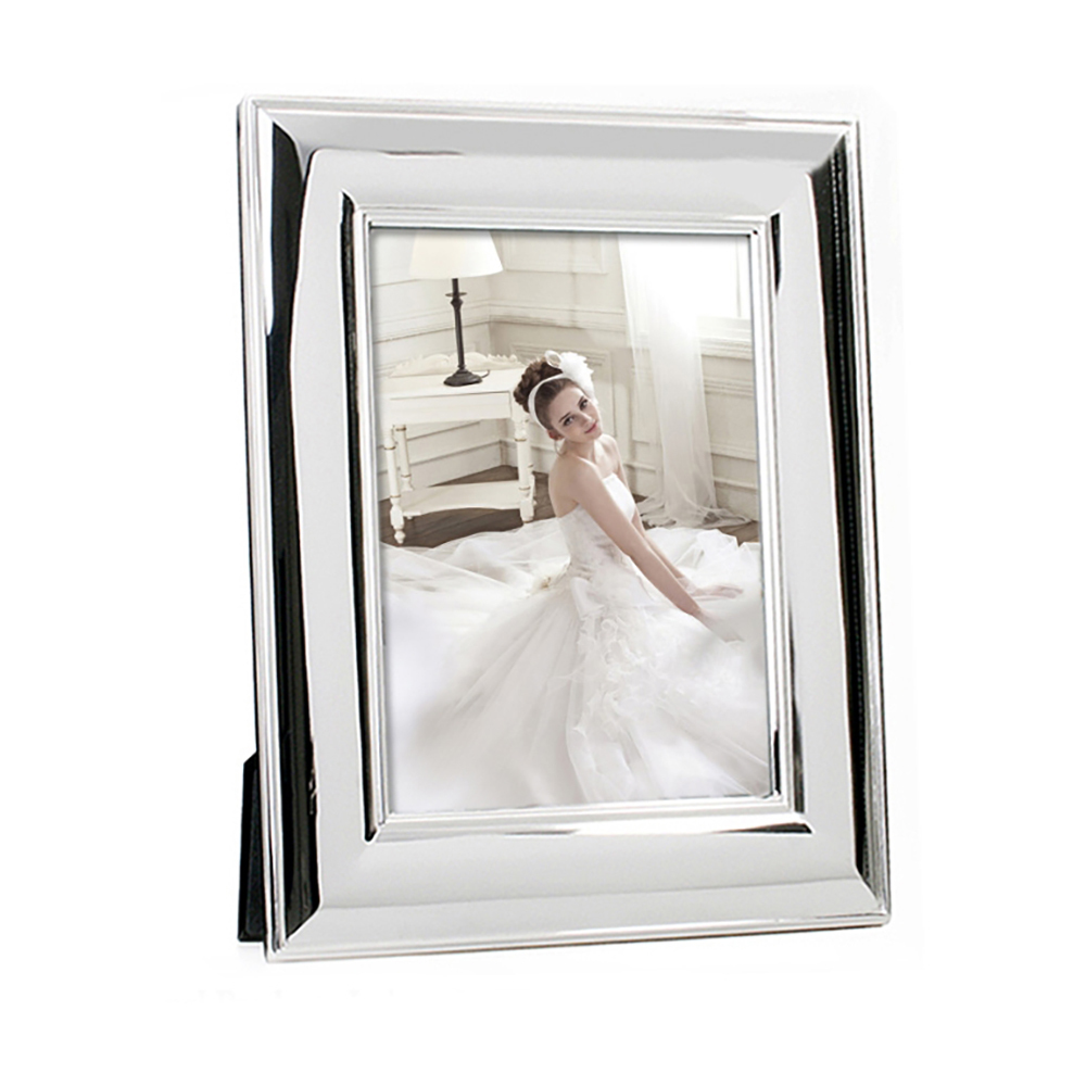 Whitehill Frames - Silver Plated Wide Plain Photo Frame 20cm x 25cm ...